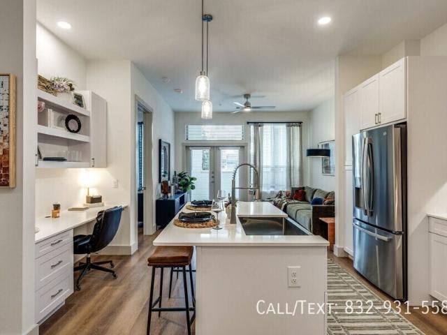 1 BR, 1 BA Apartment 701 W 26th St, Houston, TX 77008