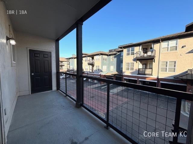 1 BR, 1 BA Apartment 701 Westport Road, Kansas City, MO 64111