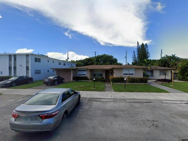 1 BR, 1 BA Apartment 707 Northeast 10th Street, Hallandale Beach, FL 33009