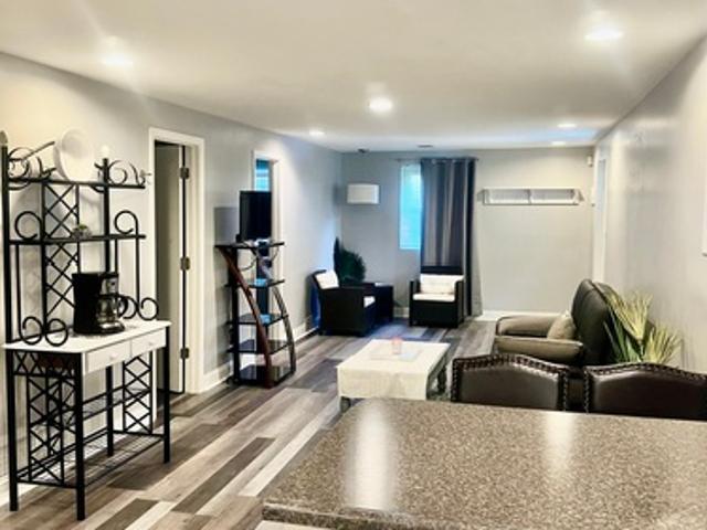 1 BR, 1 BA Apartment 707 St Catherine Ct, Unit B, Newburgh, IN 47630