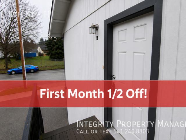 1 BR, 1 BA Apartment 704 NE 8th St, Grants Pass, OR 97526