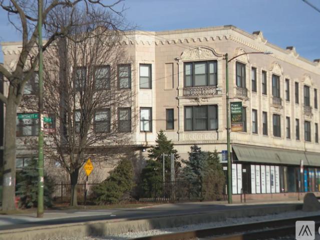 1 BR, 1 BA Apartment 7051 South Bennett Avenue, Unit 202, Chicago, IL 60649