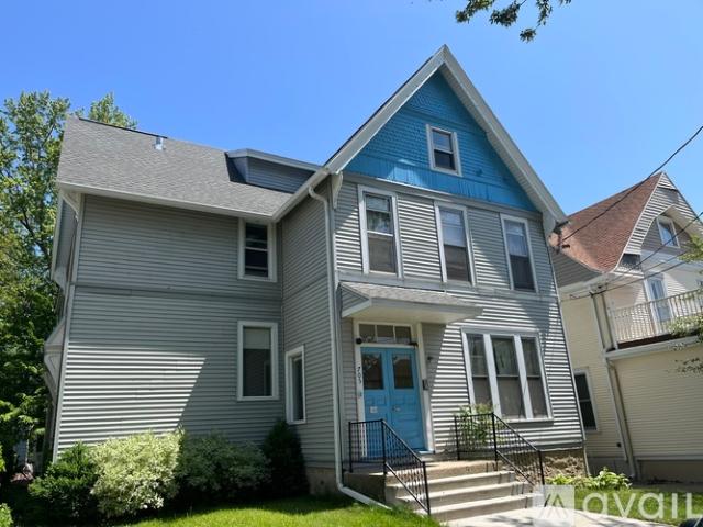1 BR, 1 BA Apartment 705 Orton Ct, Unit 5, Madison, WI 53703