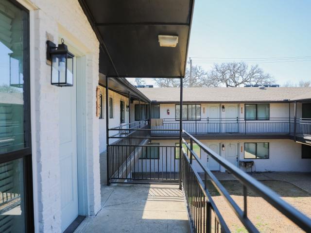1 BR, 1 BA Apartment 706 North Ewing Avenue Unit PAVI 219, Dallas, TX 75203