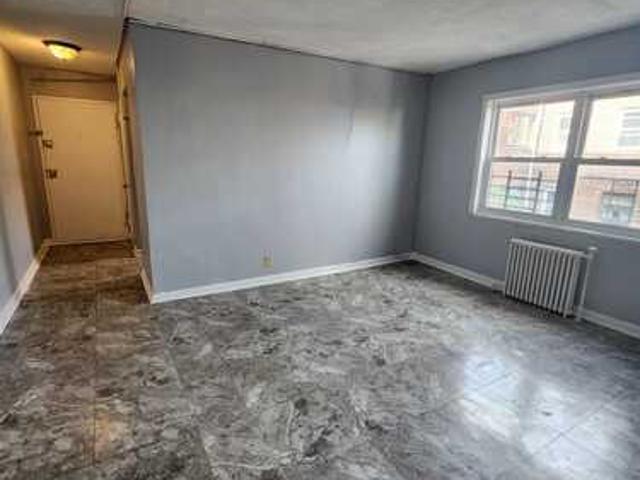 1 BR, 1 BA Apartment 70 Crawford St, Unit 6, Newark, NJ 07102