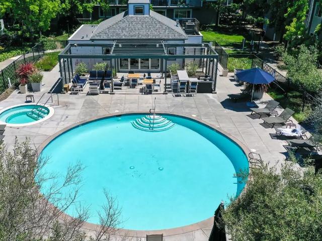 1 BR, 1 BA Apartment 70 Lincoln Village Circle Unit 2308, Larkspur, CA 94939