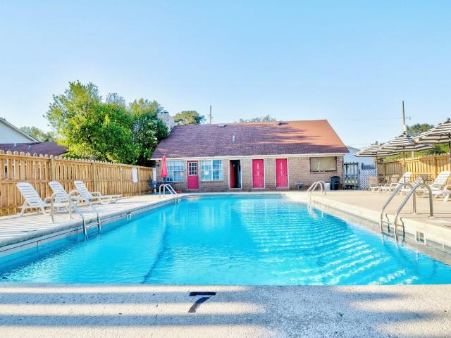 1 BR, 1 BA Apartment 710 S Clinton St Unit 1 111, Athens, AL 35611
