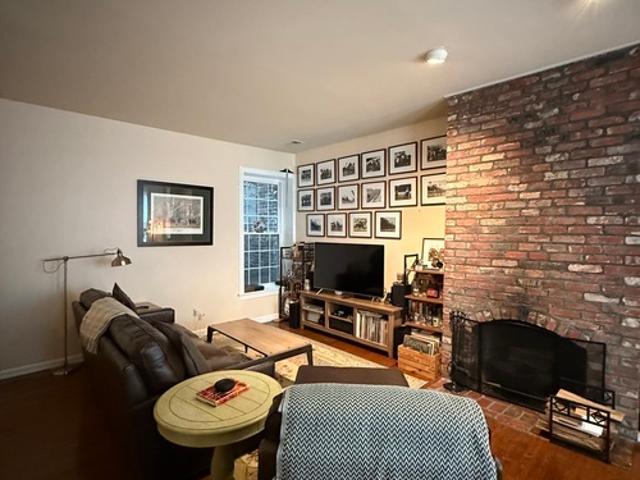 1 BR, 1 BA Apartment 714 G Street Northeast, Unit 1, Washington, DC 20002