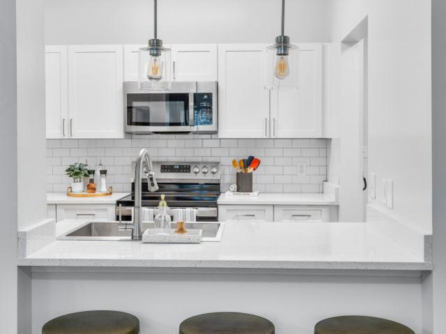 1 BR, 1 BA Apartment 7150 W Peachtree Dunwoody Rd Unit 0728, Atlanta, GA 30328