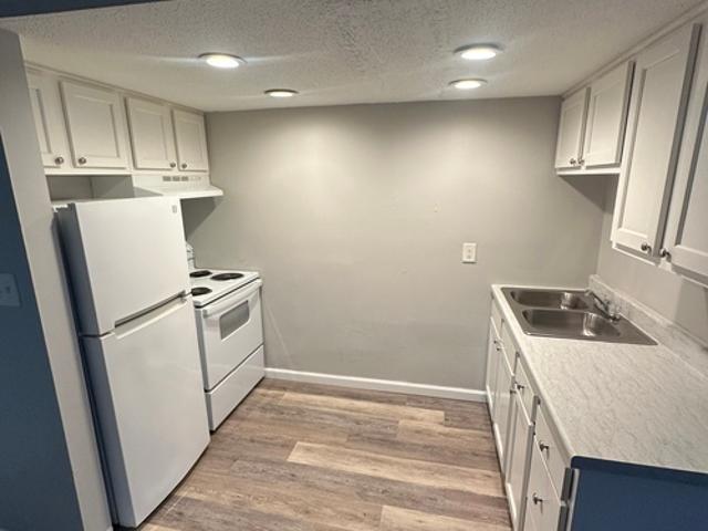 1 BR, 1 BA Apartment 715 E 12 Th St, Unit J, Mishawaka, IN 46544