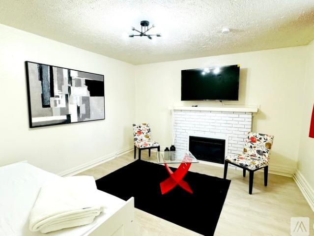 1 BR, 1 BA Apartment 715 East Parker Lane, Unit 1, South Salt Lake, UT 84106