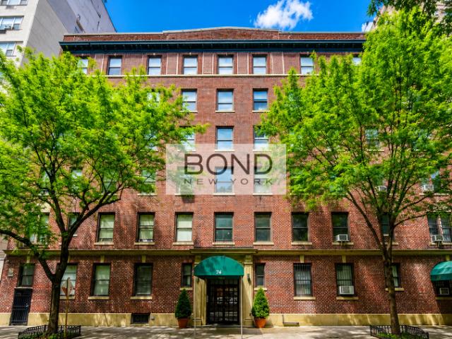 1 BR, 1 BA Apartment 71 West 12th Street, New York, NY 10011
