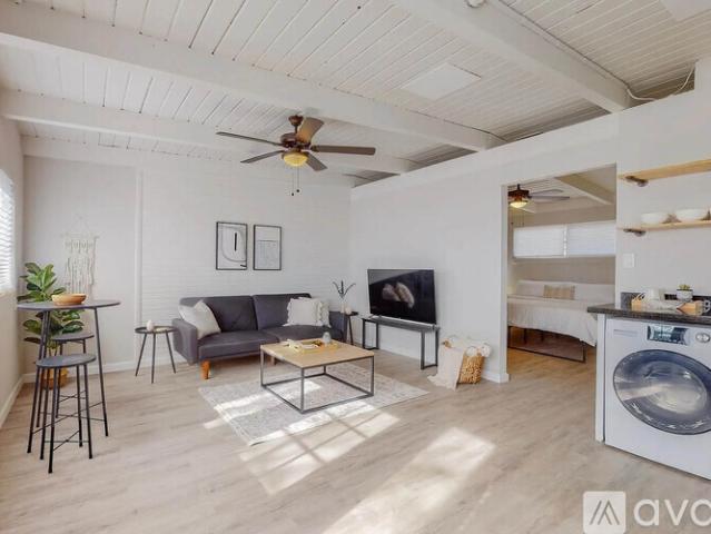 1 BR, 1 BA Apartment 720 Truman Street Northeast, Unit 1, Albuquerque, NM 87110