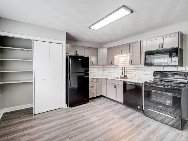 1 BR, 1 BA Apartment 7214 Hickory Creek Rd Unit 7107A1, Fort Wayne, IN 46809