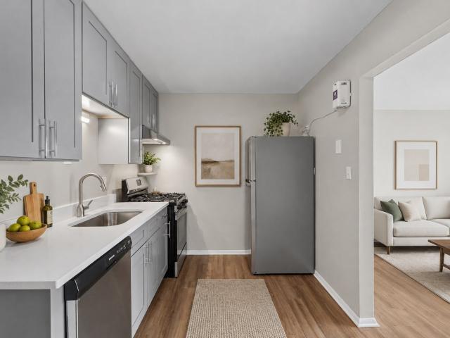 1 BR, 1 BA Apartment 725 West Bode Circle Unit 730 116, Hoffman Estates, IL 60169