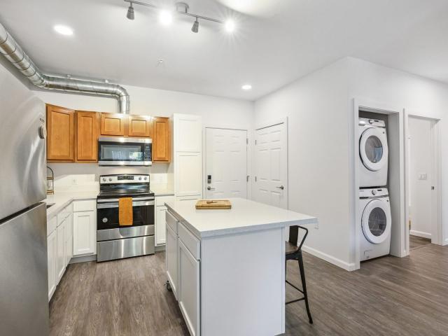 1 BR, 1 BA Apartment 725 Wilson Street Unit 725 205B, Santa Rosa, CA 95401