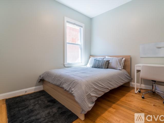 1 BR, 1 BA Apartment 728 E 2nd St, Unit 3, Boston, MA 02127