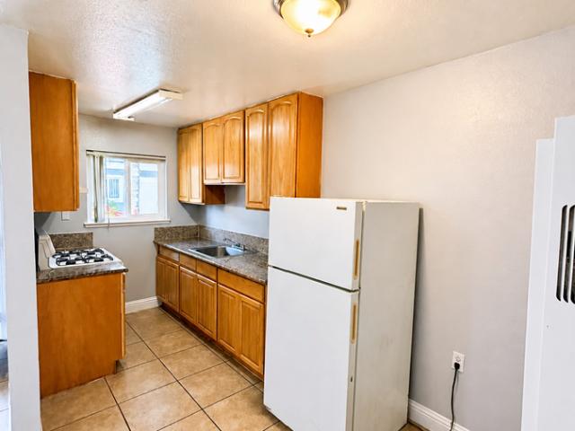 1 BR, 1 BA Apartment 733 Dixieanne Ave, Sacramento, CA 95815