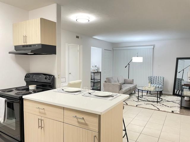 1 BR, 1 BA Apartment 7301 W University Ave Unit Unit 20, Gainesville, FL 32607