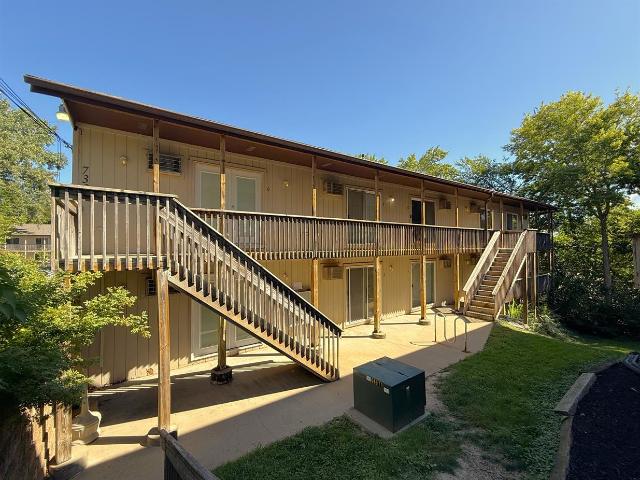 1 BR, 1 BA Apartment 732 Michael Street, Iowa City, IA 52245