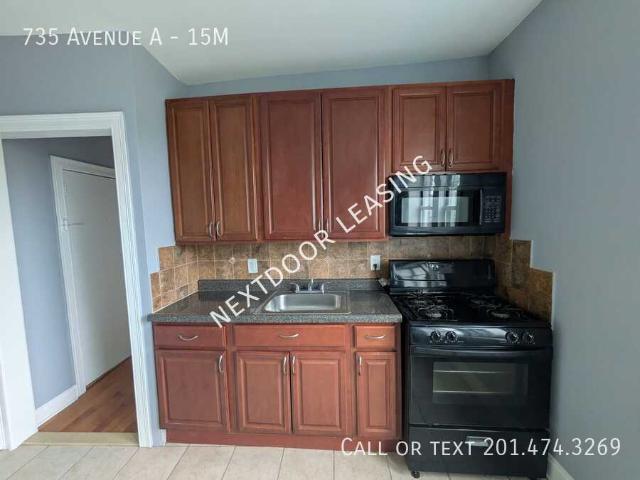 1 BR, 1 BA Apartment 735 Avenue A, Bayonne, NJ 07002