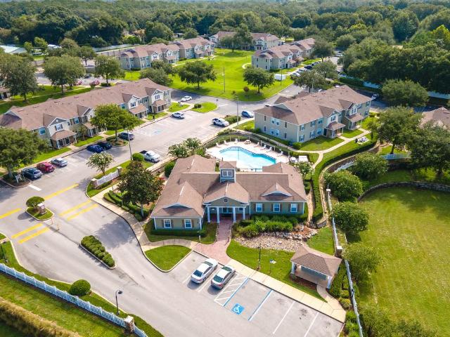 1 BR, 1 BA Apartment 735 S. Hwy 27/441 Unit 143, Lady Lake, FL 32159
