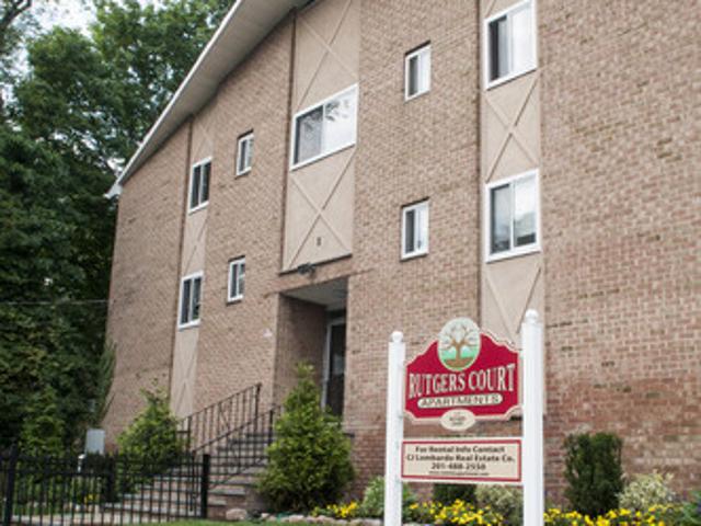 1 BR, 1 BA Apartment 7 Rutgers Ct, Unit B4, Belleville, NJ 07109