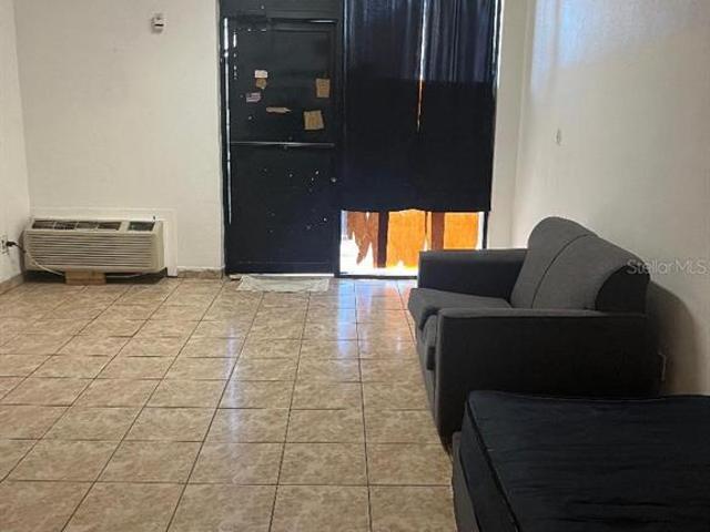1 BR, 1 BA Apartment 8421 South Orange Blossom Trail, Orlando, FL 32809