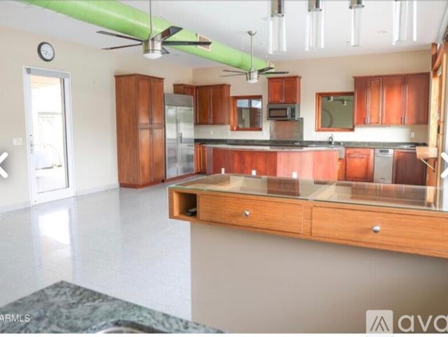 1 BR, 1 BA Apartment 8433 East Cactus Road, Scottsdale, AZ 85260
