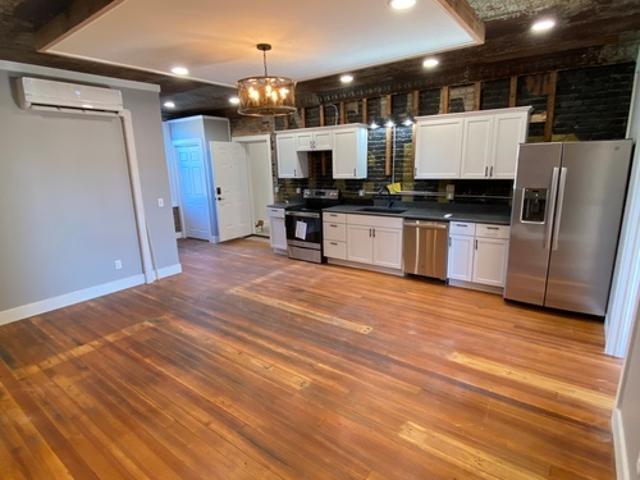 1 BR, 1 BA Apartment 853 1st St, Unit C, La Salle, IL 61301