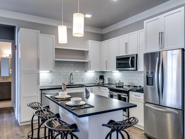 1 BR, 1 BA Apartment 8500 Maryland Avenue Unit 302, Saint Louis, MO 63105