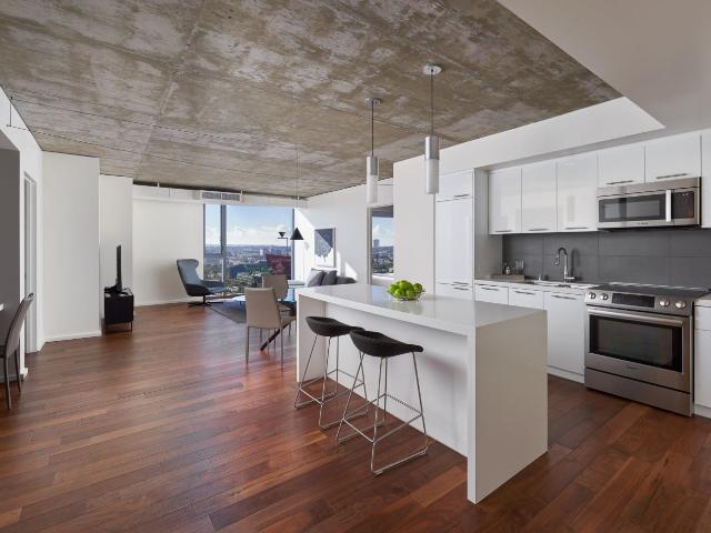 1 BR, 1 BA Apartment 8500 West Sunset Boulevard Unit E310, West Hollywood, CA 90069