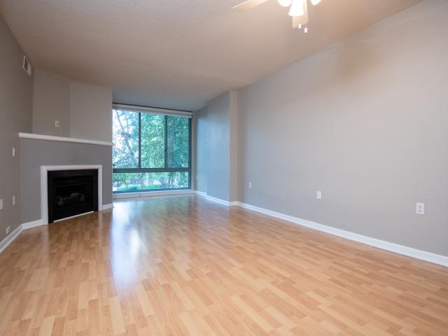 1 BR, 1 BA Apartment 851 N Glebe Rd, Arlington, VA 22203