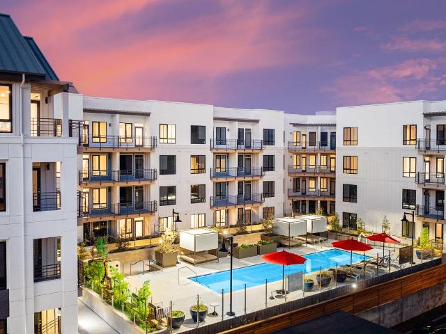 1 BR, 1 BA Apartment 85 Cleaveland Road Unit 143, Pleasant Hill, CA 94523