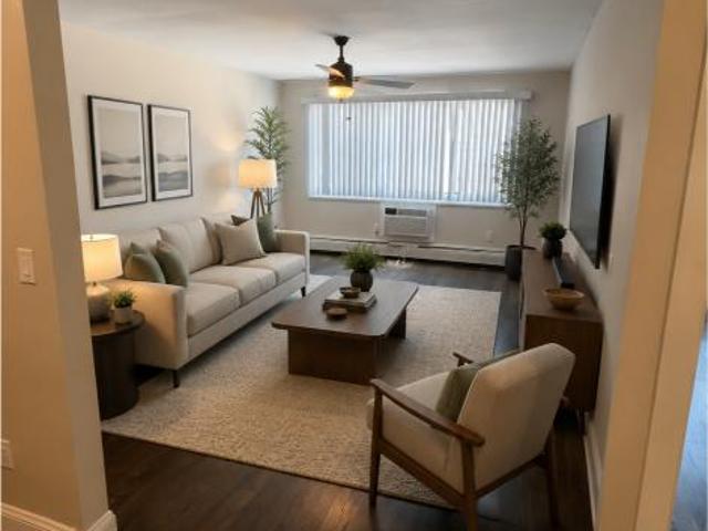 1 BR, 1 BA Apartment 85 West 5th Street Unit C2, Bayonne, NJ 07002
