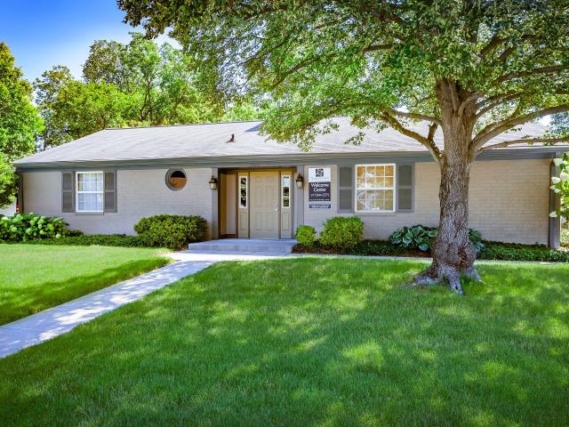 1 BR, 1 BA Apartment 8607 Cholla Rd Unit 1702, Indianapolis, IN 46240