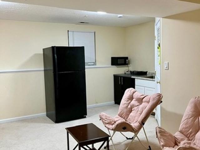 1 BR, 1 BA Apartment 8615 Jacks Reef Rd, Unit Basement Apartment, Laurel, MD 20724