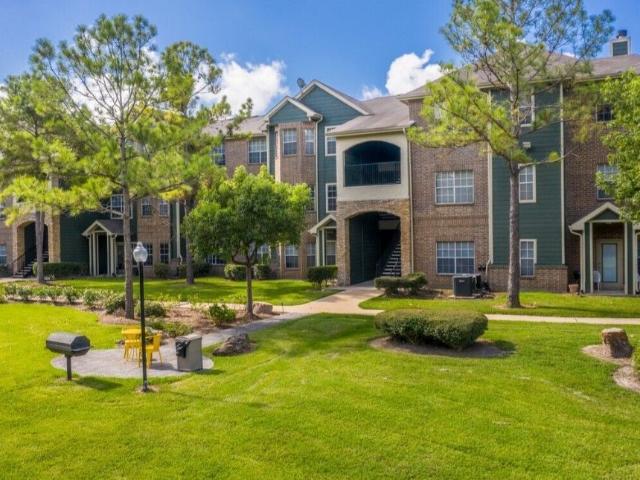 1 BR, 1 BA Apartment 8655 Jones Road Unit 1827, Houston, TX 77065