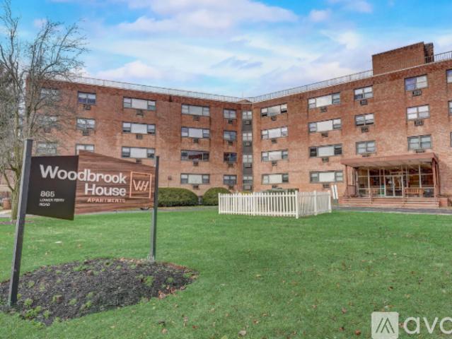 1 BR, 1 BA Apartment 865 Lower Ferry Rd, Unit 200, Ewing Township, NJ 08628
