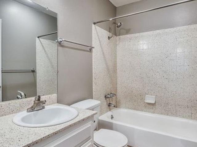 1 BR, 1 BA Apartment 868 S Magnolia Ave Unit 44, El Cajon, CA 92020