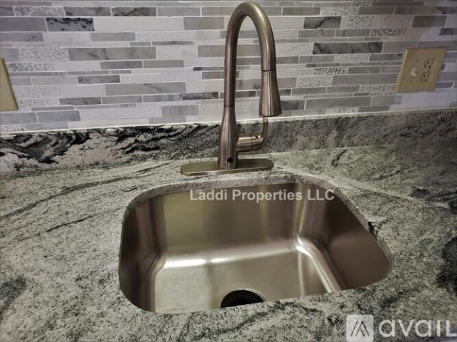 1 BR, 1 BA Apartment 86 Beacon St, Unit 2, Lawrence, MA 01843