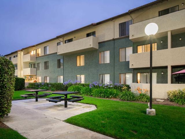 1 BR, 1 BA Apartment 873 Stevens Avenue Unit 3301, Solana Beach, CA 92075
