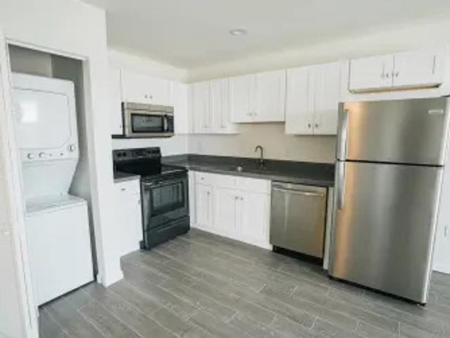 1 BR, 1 BA Apartment 8700 Overseas Highway Unit E8, Marathon, FL 33050