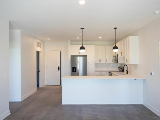 1 BR, 1 BA Apartment 8707 Shawnee Mission Parkway Unit 204, Mission, KS 66202