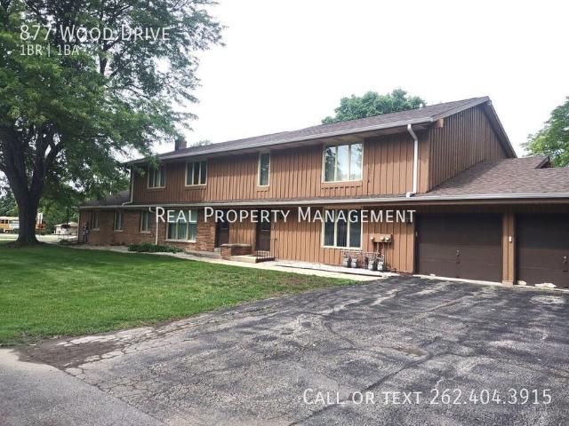 1 BR, 1 BA Apartment 877 Wood Drive, Oconomowoc, WI 53066