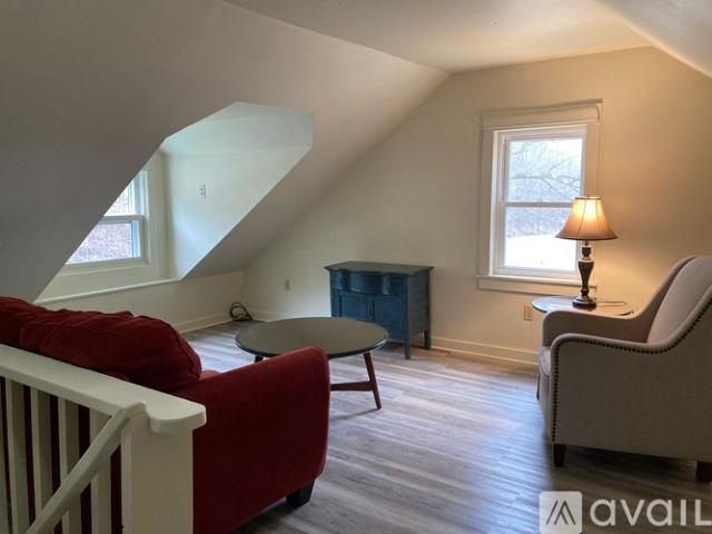 1 BR, 1 BA Apartment 880 Vt 15, Unit APT. 1, Underhill, VT 05489