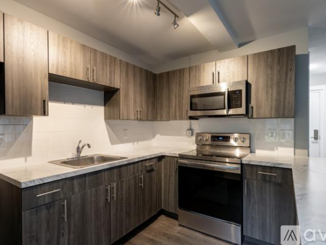 1 BR, 1 BA Apartment 885 Covington Drive, Unit 312, Highland Park, MI 48203
