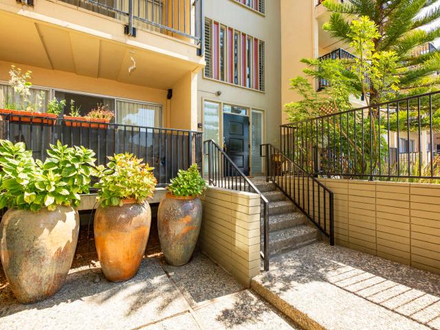 1 BR, 1 BA Apartment 888 Vermont Street Unit 104, Oakland, CA 94610