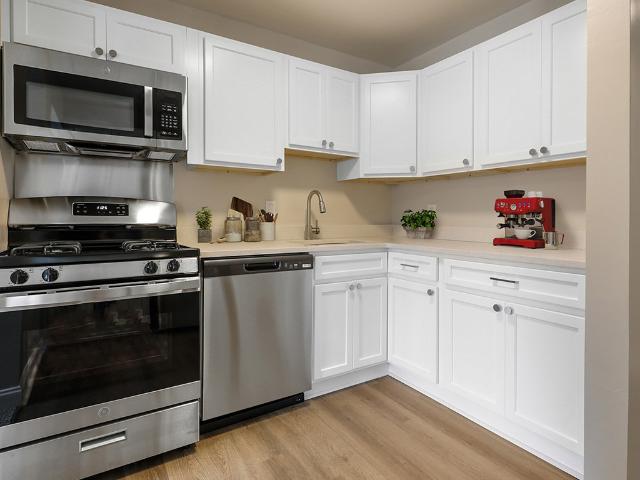 1 BR, 1 BA Apartment 88 East Padonia Road Unit 2304C101, Lutherville Timonium, MD 21093