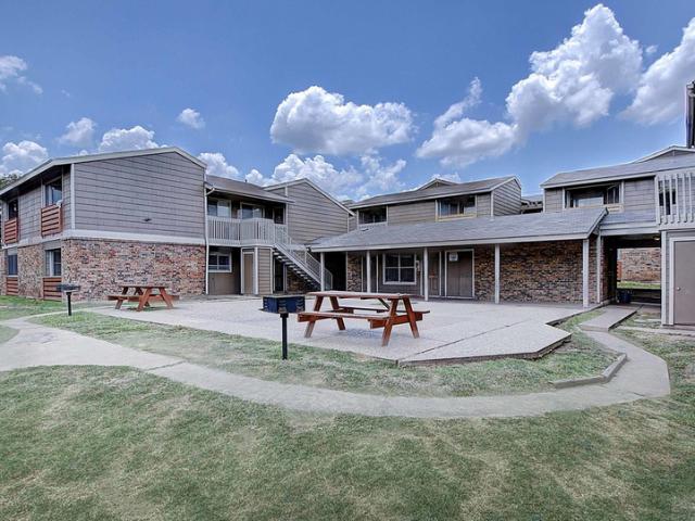 1 BR, 1 BA Apartment 8936 Galewood Dr, Austin, TX 78758